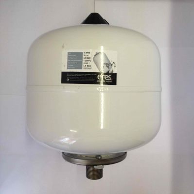 water pump accumulator tank - Limekiln Chandlers